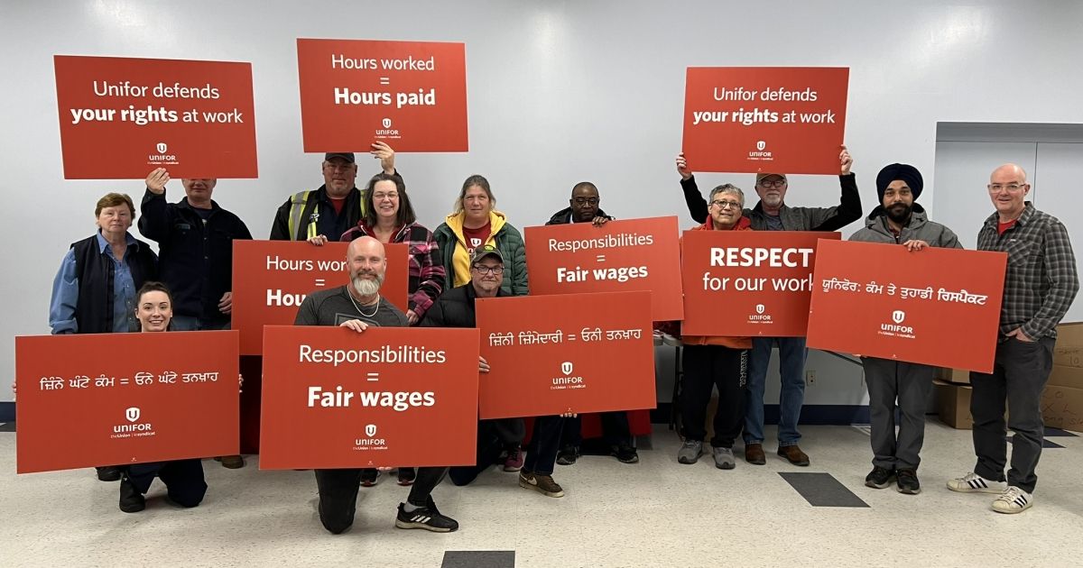 Unifor welcomes 800 new auto parts workers at F&P | Unifor Unifor welcomes 800 new auto parts workers at F&P | Unifor